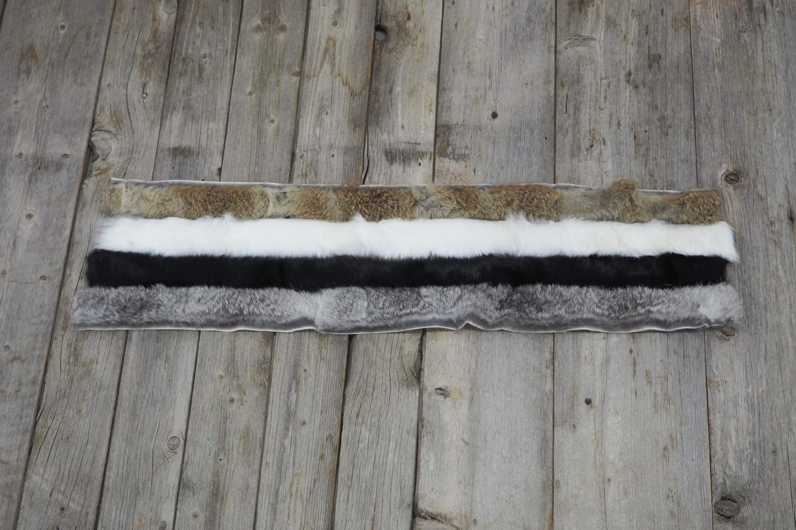 Rabbit fur strip | Gaston Henry Fourrures